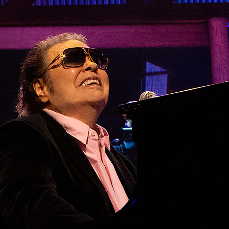 Is Ronnie Milsap Dead? Status Update as of March, 25, 2025 - DeadScan