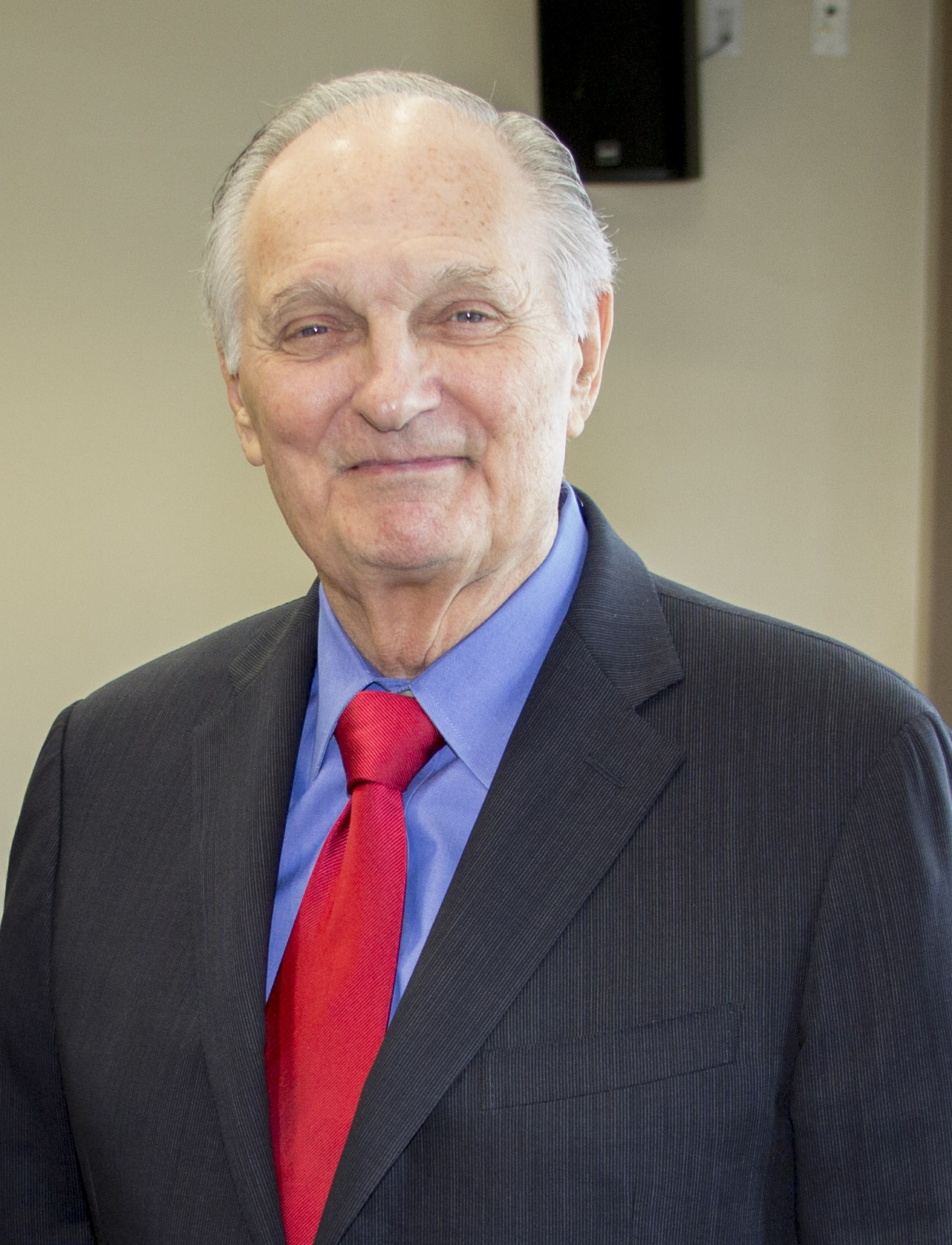 Is Alan Alda Dead? Status Update as of April, 14, 2025 - DeadScan